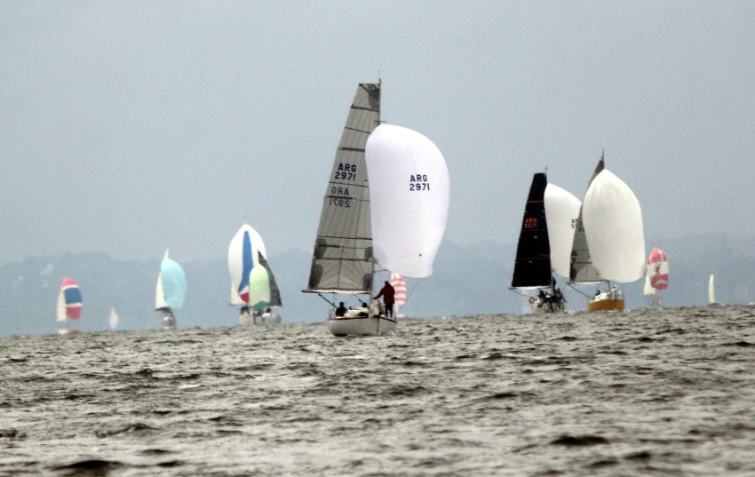 Espectáculo de velas: así se disputó la segunda jornada de la Regata ... Espectáculo de velas: así se disputó la segunda jornada de la Regata ...