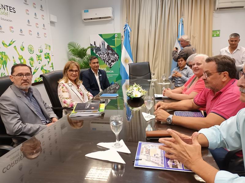 Provincia convocó al diálogo a sindicatos docentes Provincia convocó al diálogo a sindicatos docentes